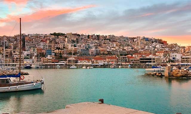 Il Pireo - Il porto di Atene: Kantharos, Zea e Mikrolimano